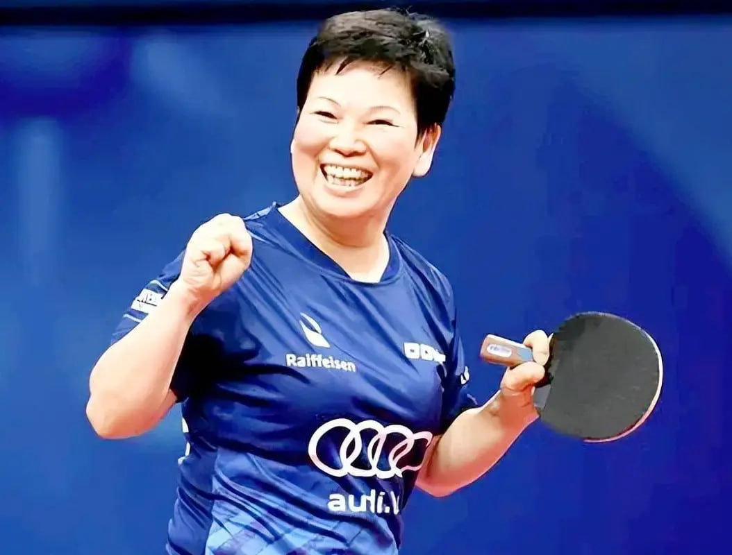 Congratulations! 60-year-old Ni XiaLian was selected for the Olympics ...